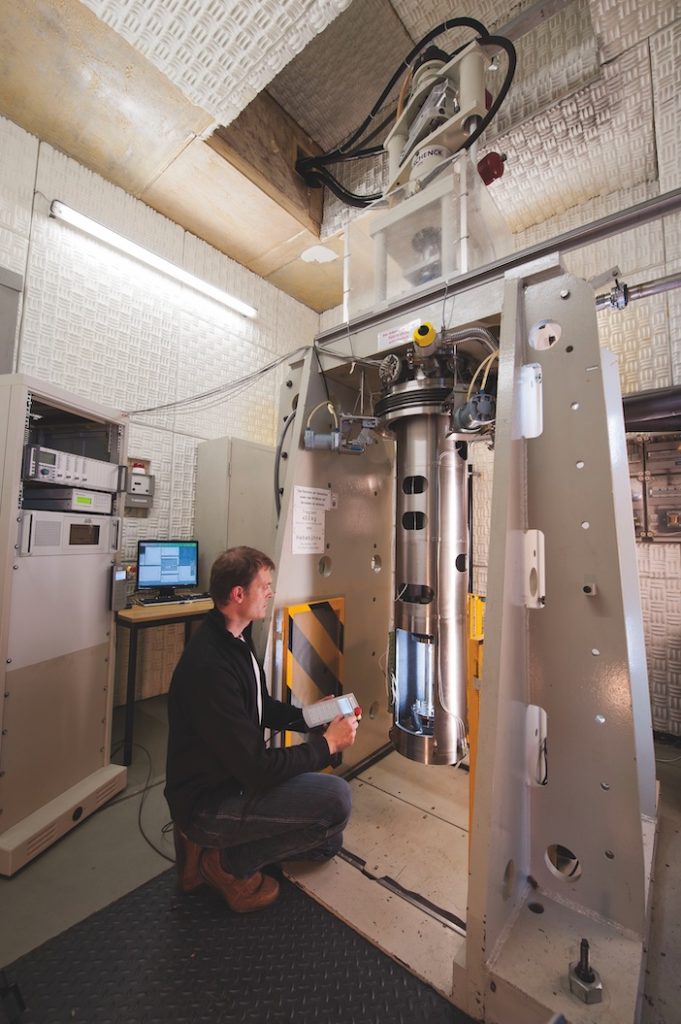 A guide to cryogenic materials testing for electric and hydrogen ...